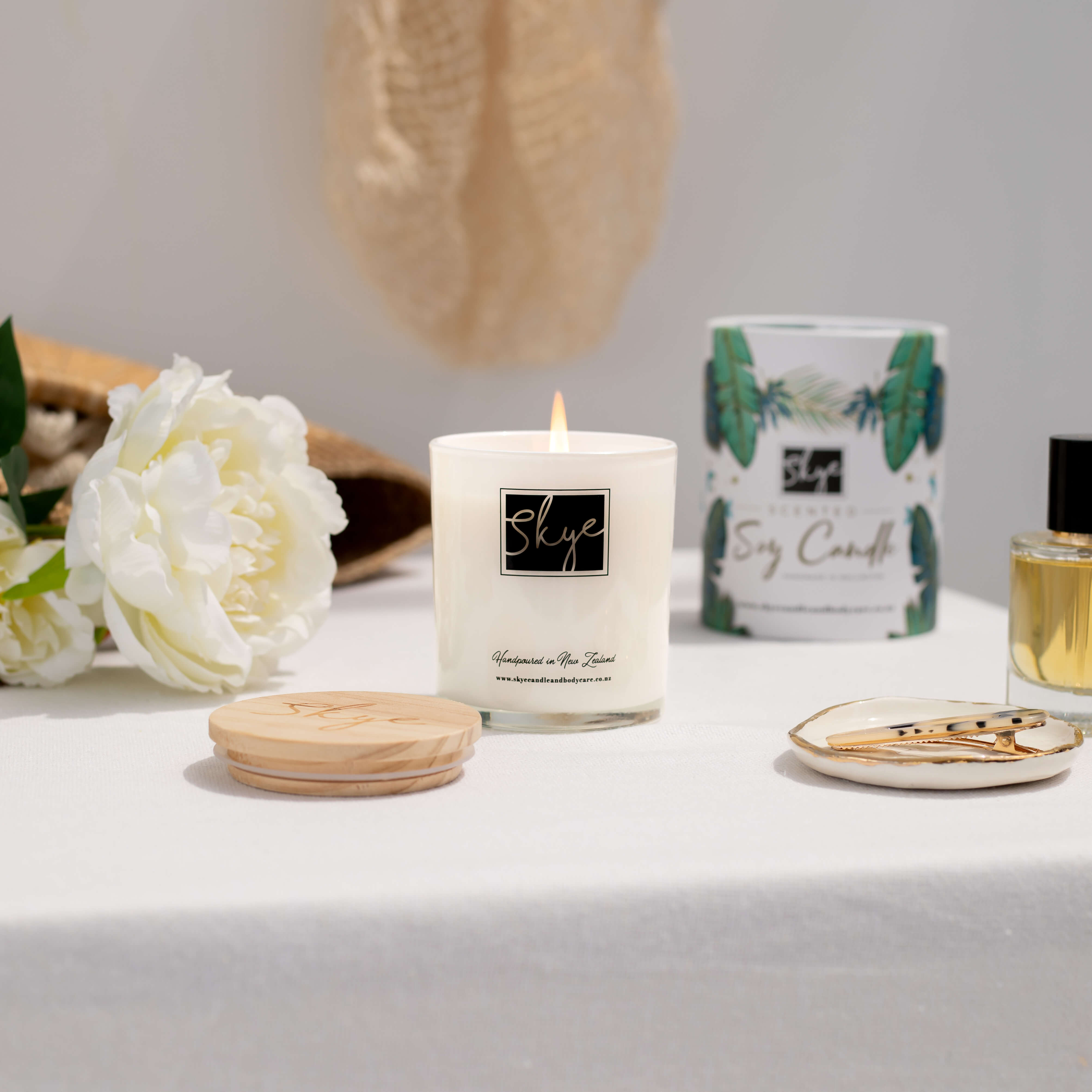 Scented Candle NZ | Japanese Honeysuckle Candle – Skye Candle And Body Care